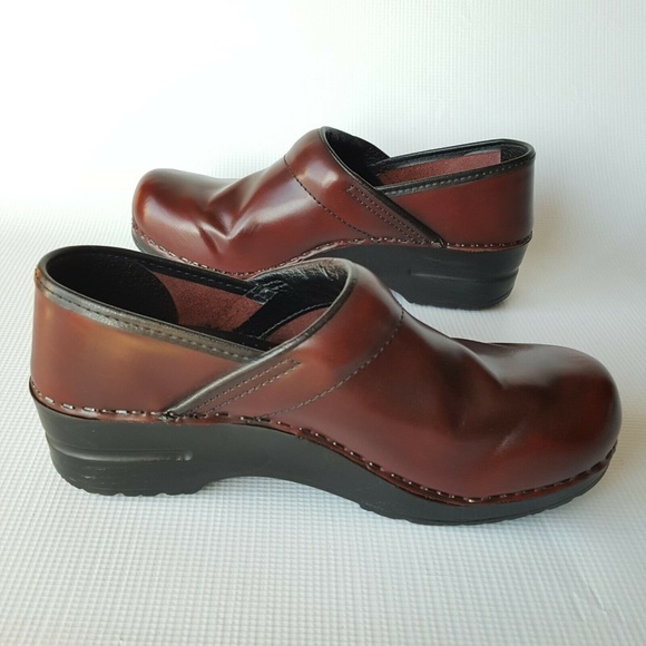 Dansko | Shoes | Dansko Cabrio Cordovan Leather Work Clog Size 37 ...